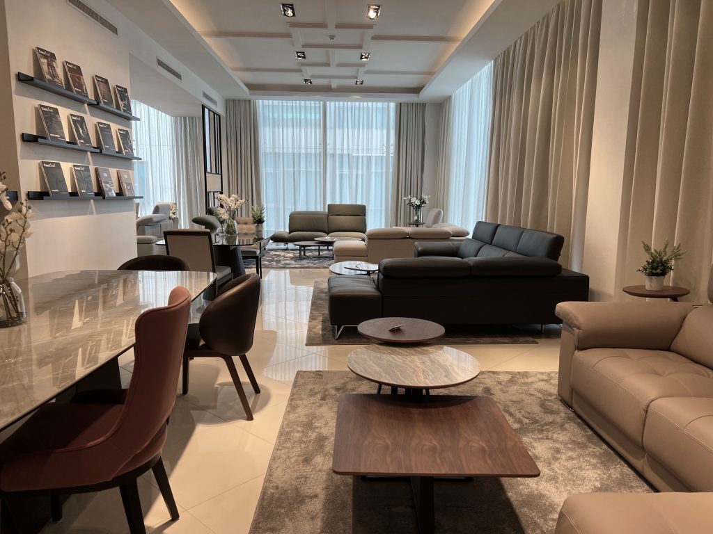Sofology: Authentic Pieces for Inspired Living - Creativehomex