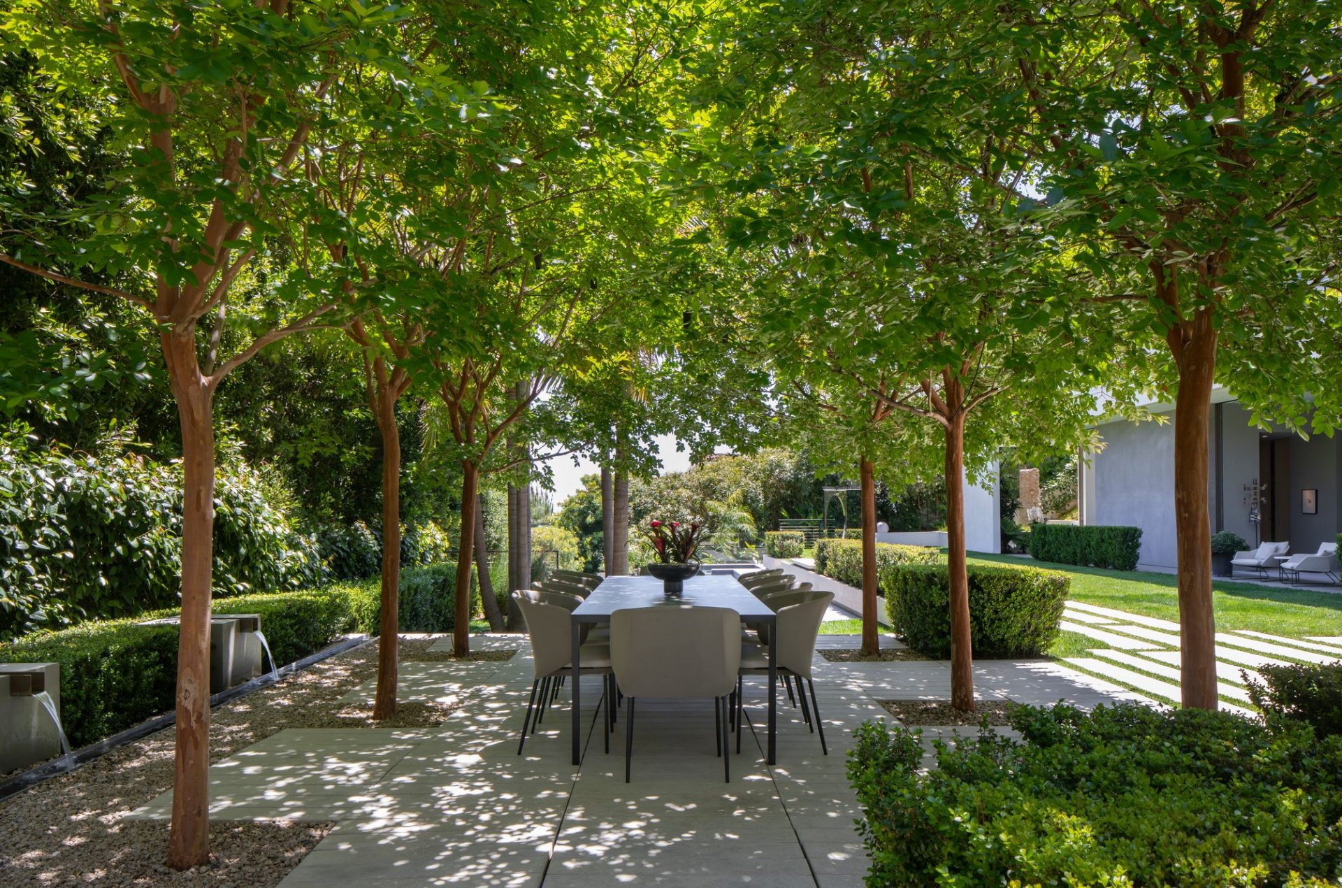 Artistic Nature: A Modern Showcase of Design and Nature in Perfect ...