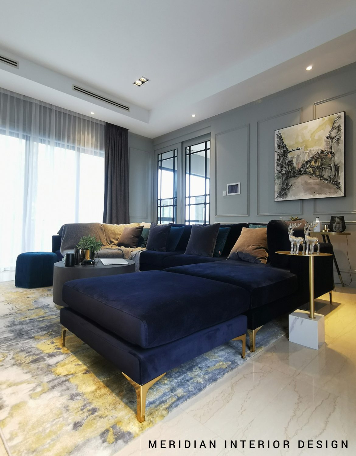 Elevating Elegance: A Fusion of Modern English Features Highlights This ...
